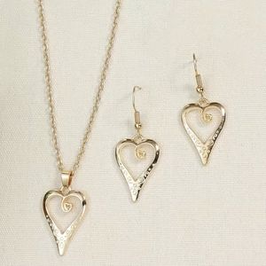 Jewelry | Nwt Heart Necklace And Earrings Set | Poshmark